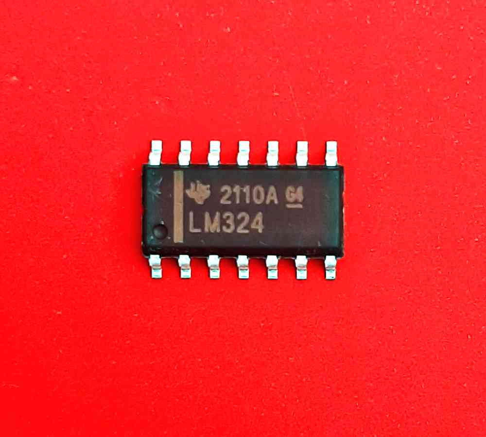 LM324 IC Quadruple Operational Amplifiers